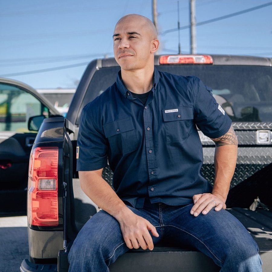 Men's Garage Button Down - Navy – Grunt Style, LLC
