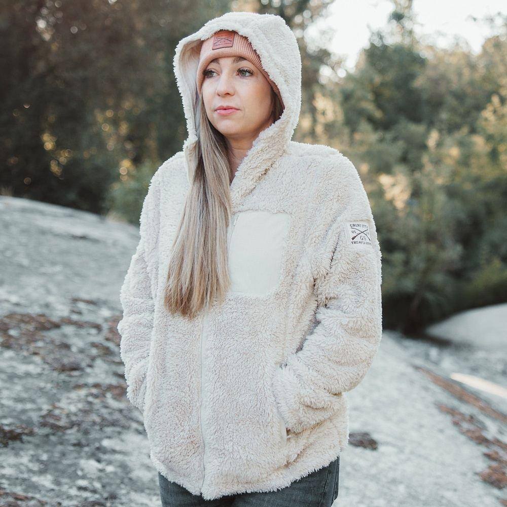 Women's Standard Issue Sherpa Fleece - Desert Sand – Grunt Style, LLC